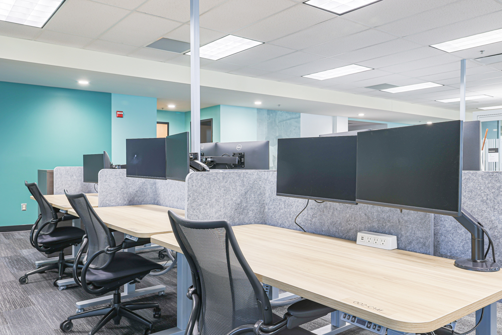 Modern Office Furniture to Keep You Organized & Productive